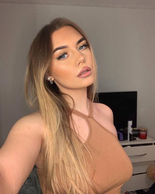 Nose ring | Scrolller