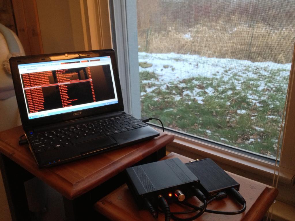 Nothing special, but my headphone listening station. | Scrolller