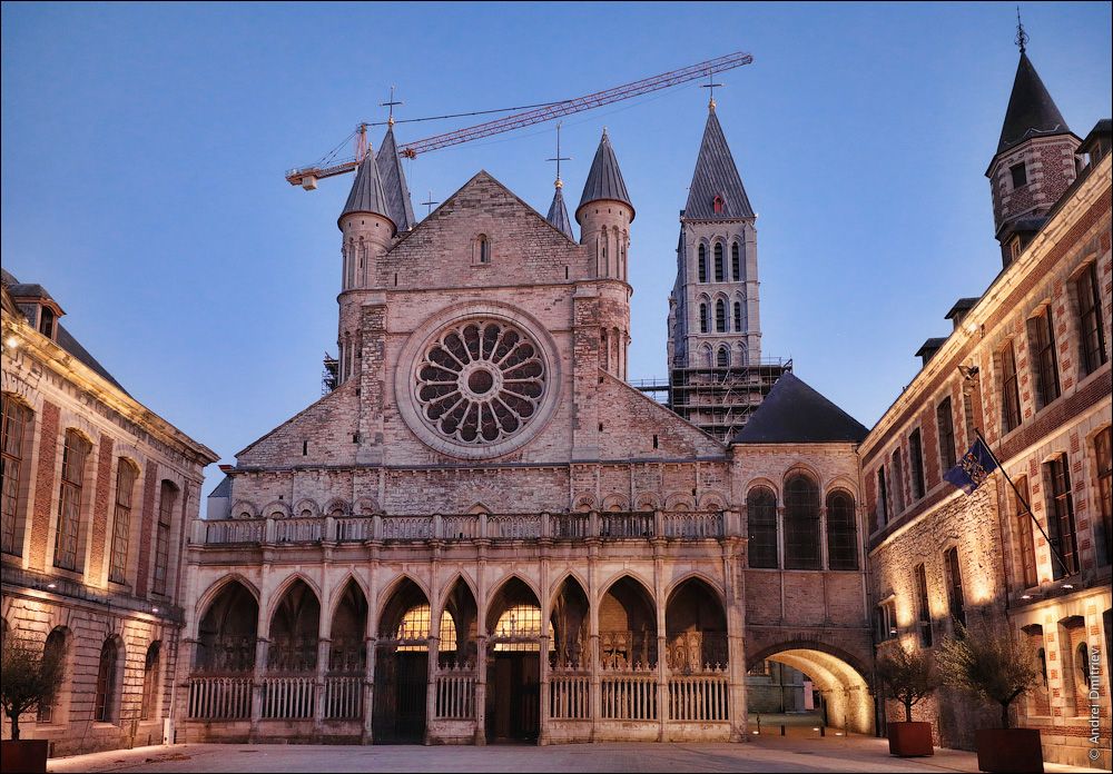 Notre Dame Cathedral, Tournai, Belgium [OC] [1000x696] | Scrolller