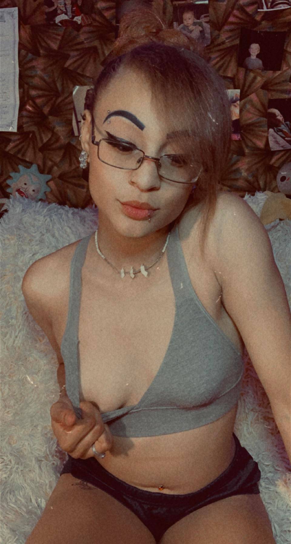 (nsfw) i want be overfilled with your load , please sir 🥺 | Scrolller