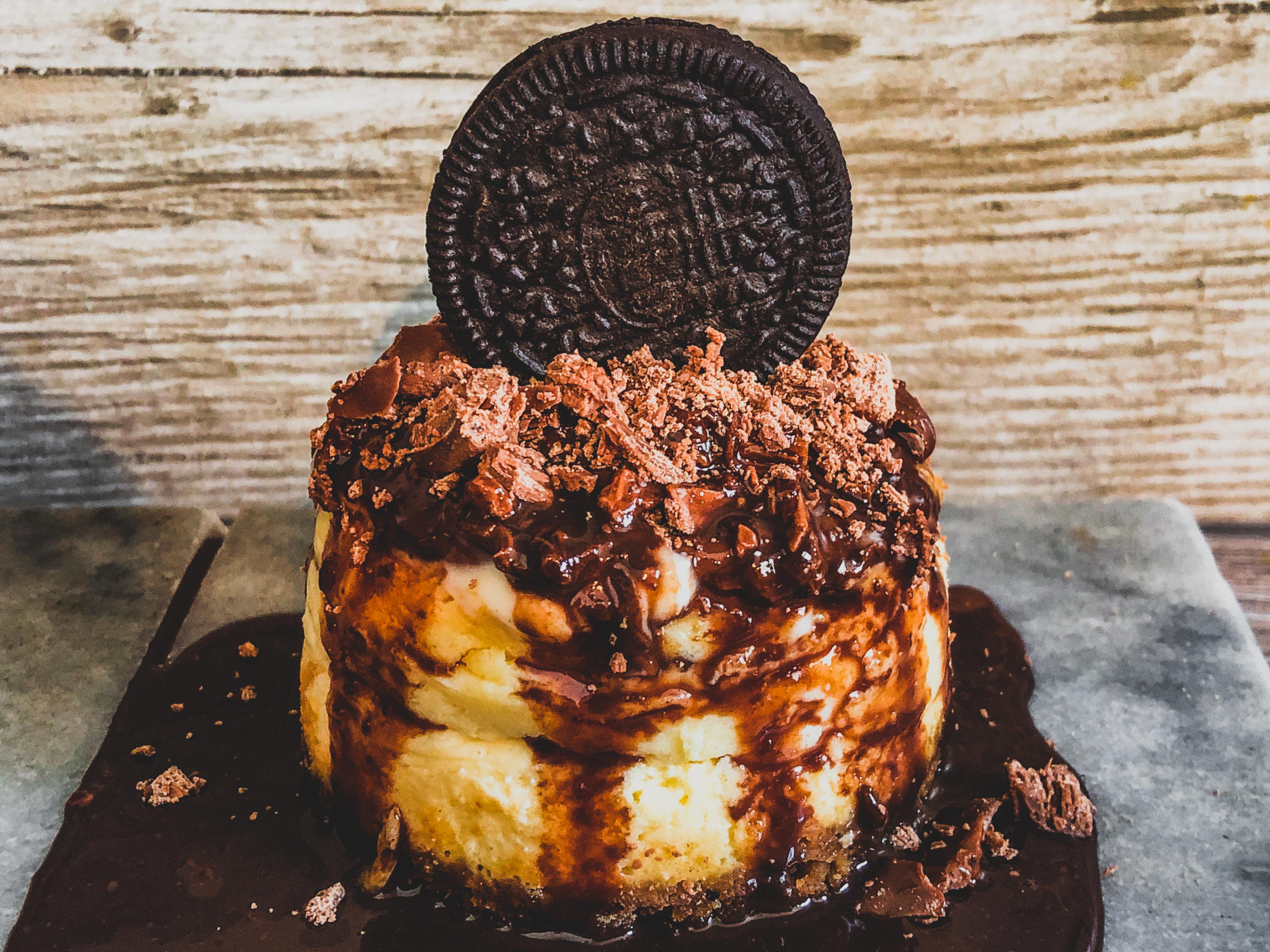 Nutella/Oreo/Flake Baked Cheesecake with a Milk Chocolate Sauce. | Scrolller
