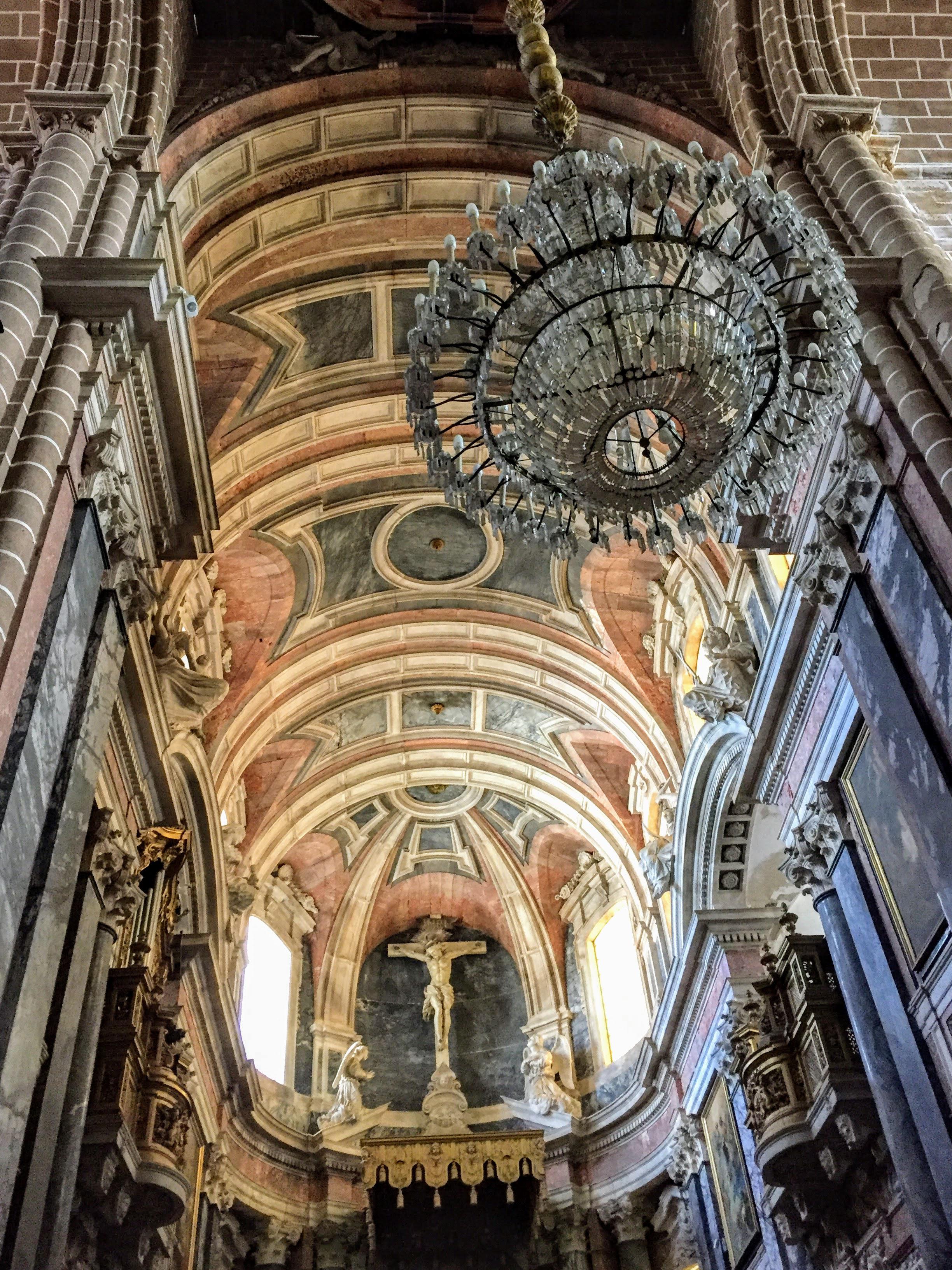 [OC] Portugal - Evora - Notre-Dame-de-l'Assomption Cathedral Basilica [2448x3264] | Scrolller