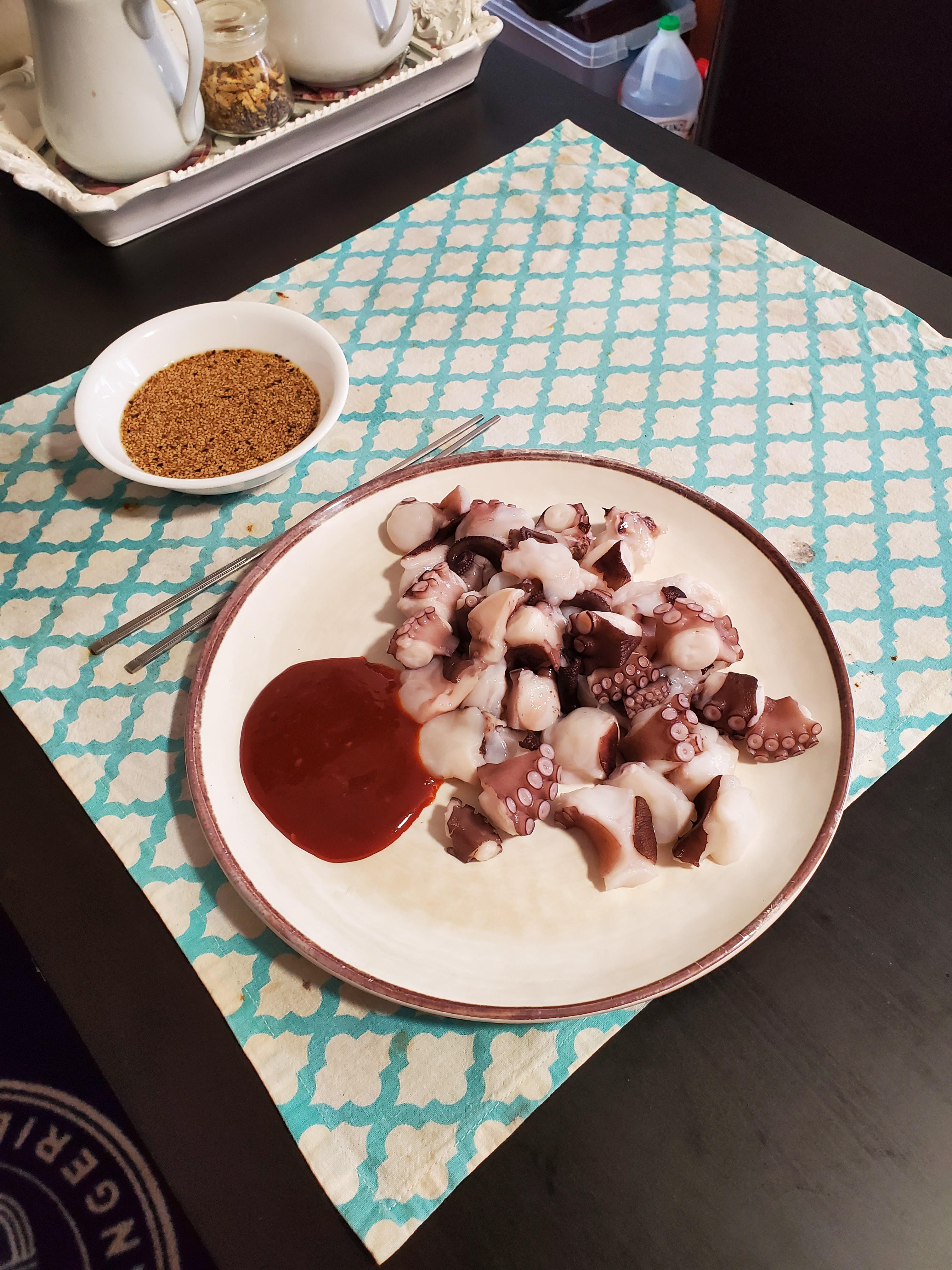 Octopus Sashimi | Scrolller