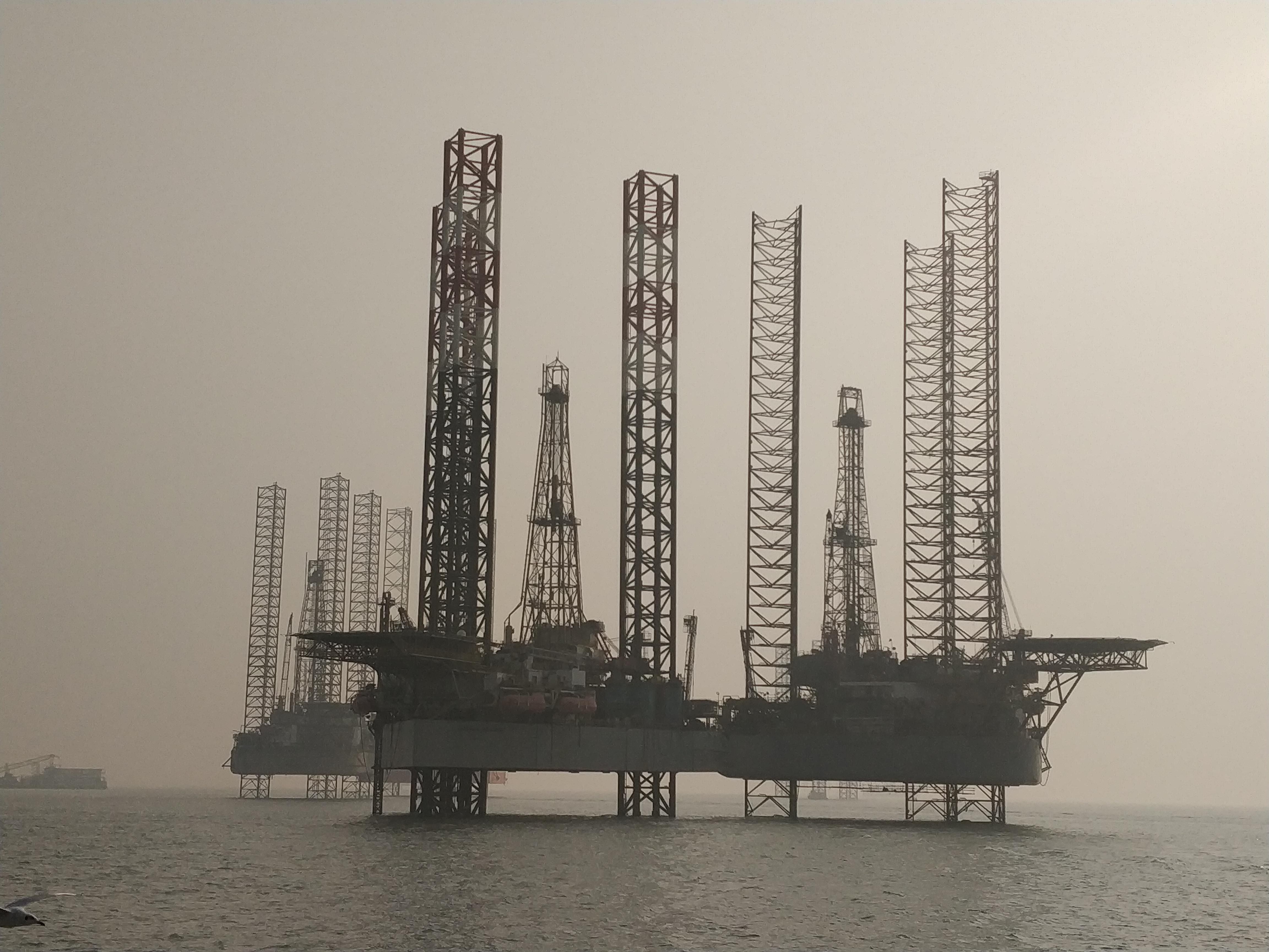 Oil extraction point | Scrolller