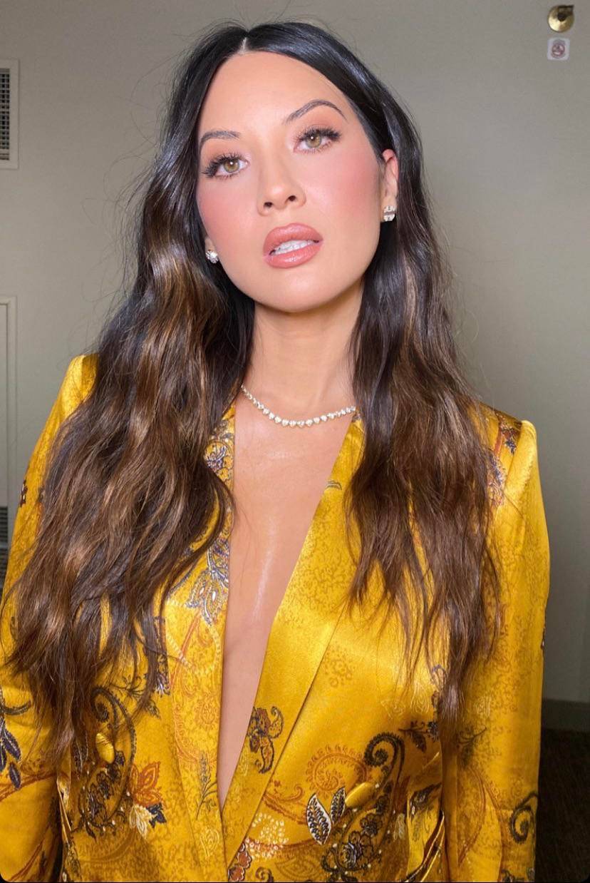 Olivia Munn | Scrolller