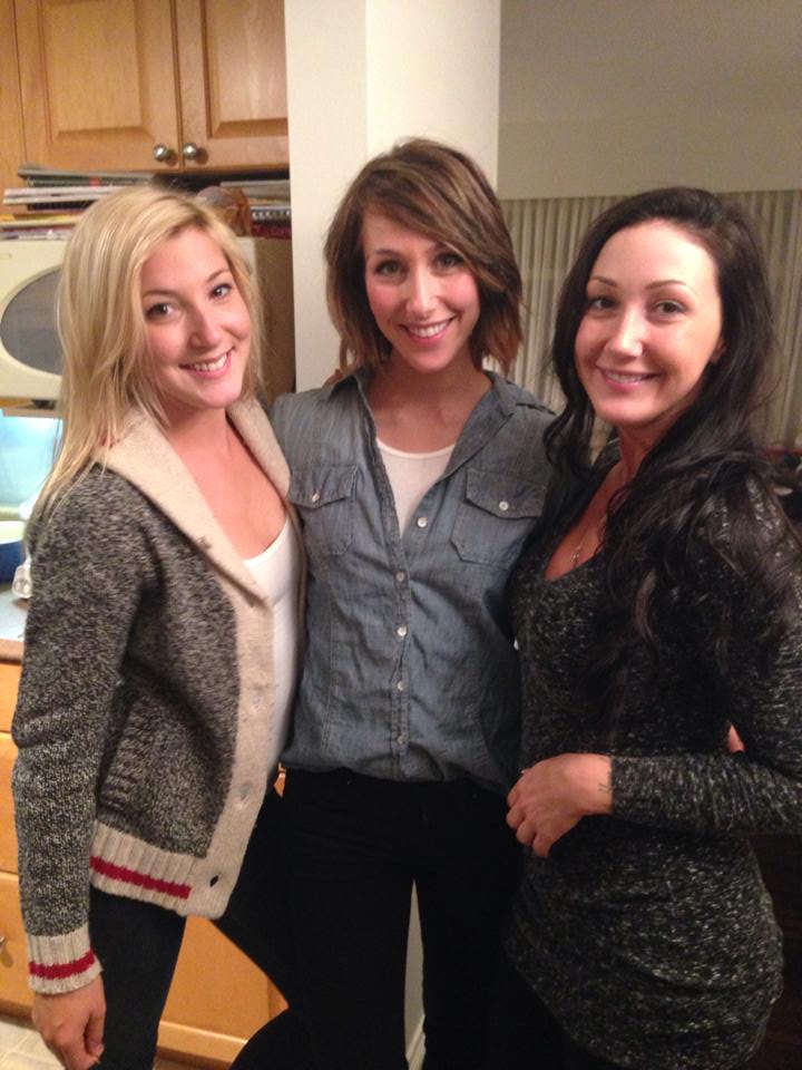 One In The Middle | Scrolller