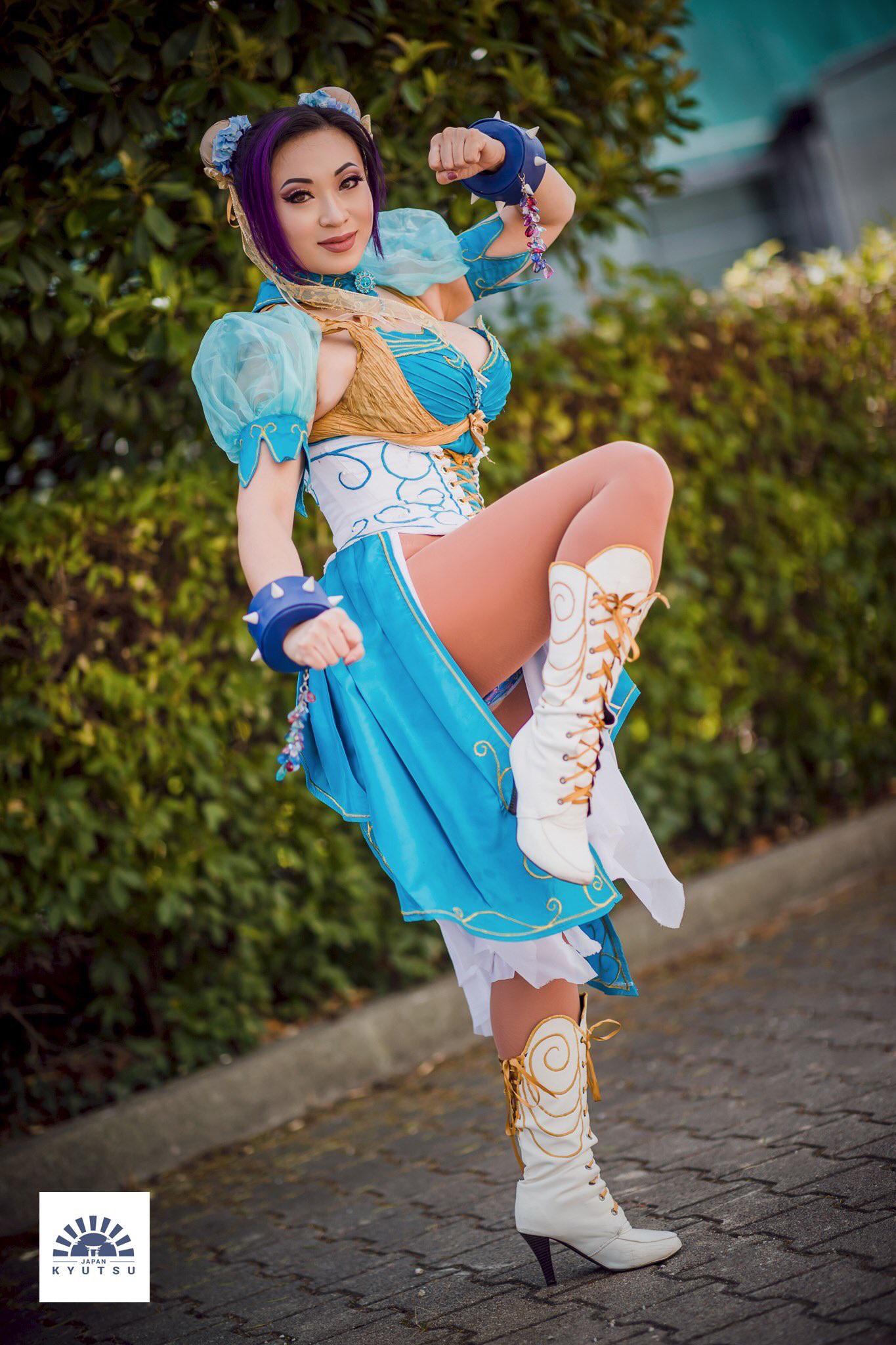 One of my favorite cosplays she does, Chun Li | Scrolller