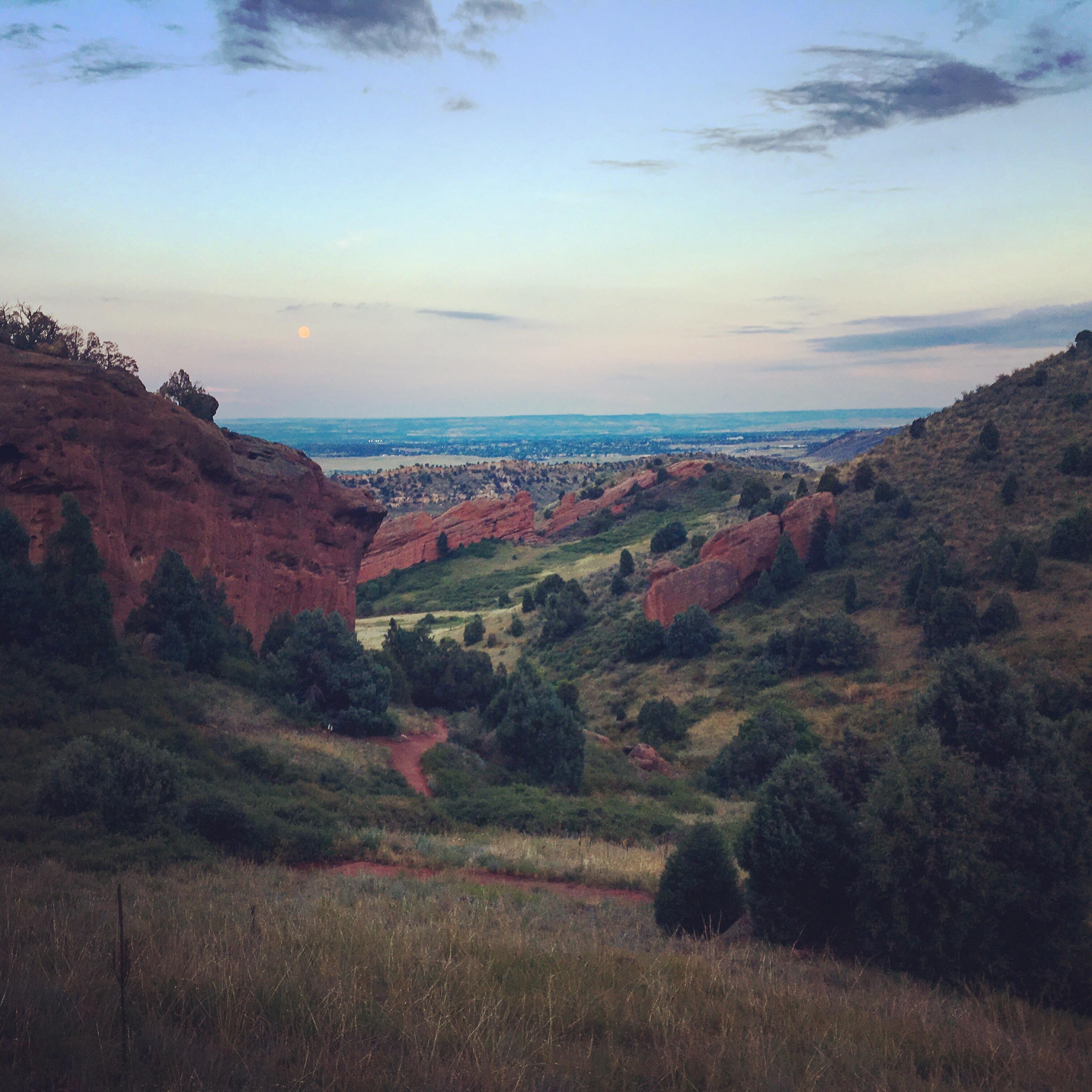 One of my favorite trails to ride, a few hundred yards north of Red Rocks Amp. | Scrolller