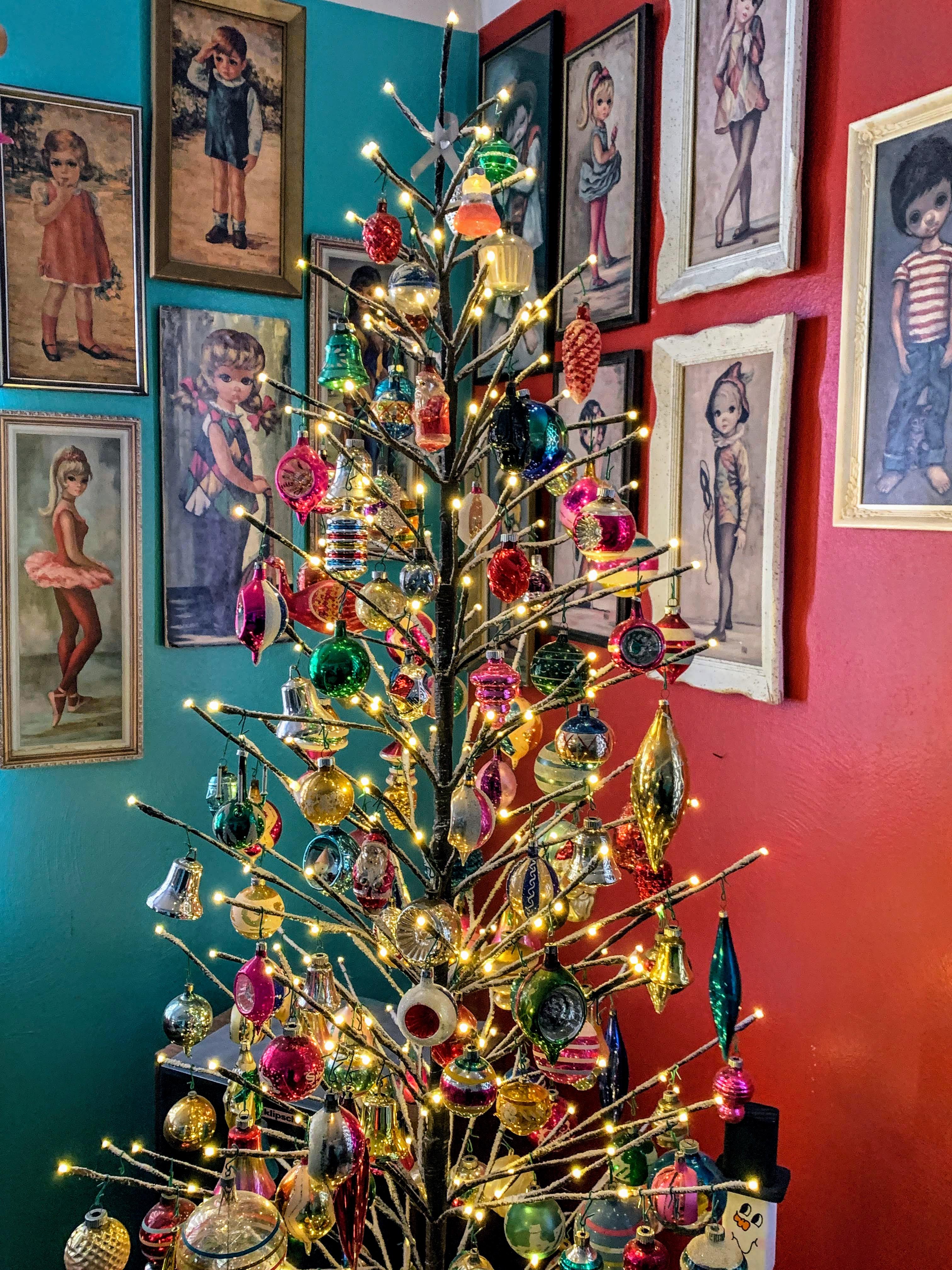 Our All Year tree... | Scrolller