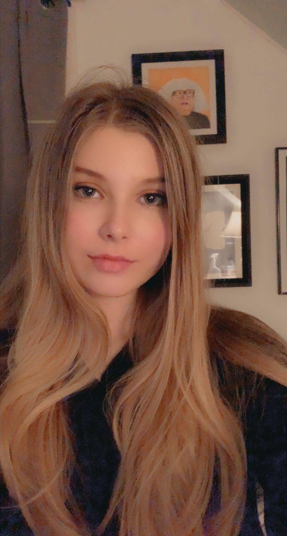 (Over 18) What’s your first impression of me? | Scrolller