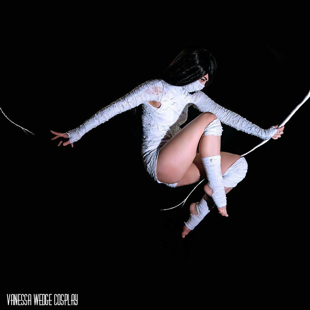 Overhead (Cosplay by Vanessa Wedge) | Scrolller