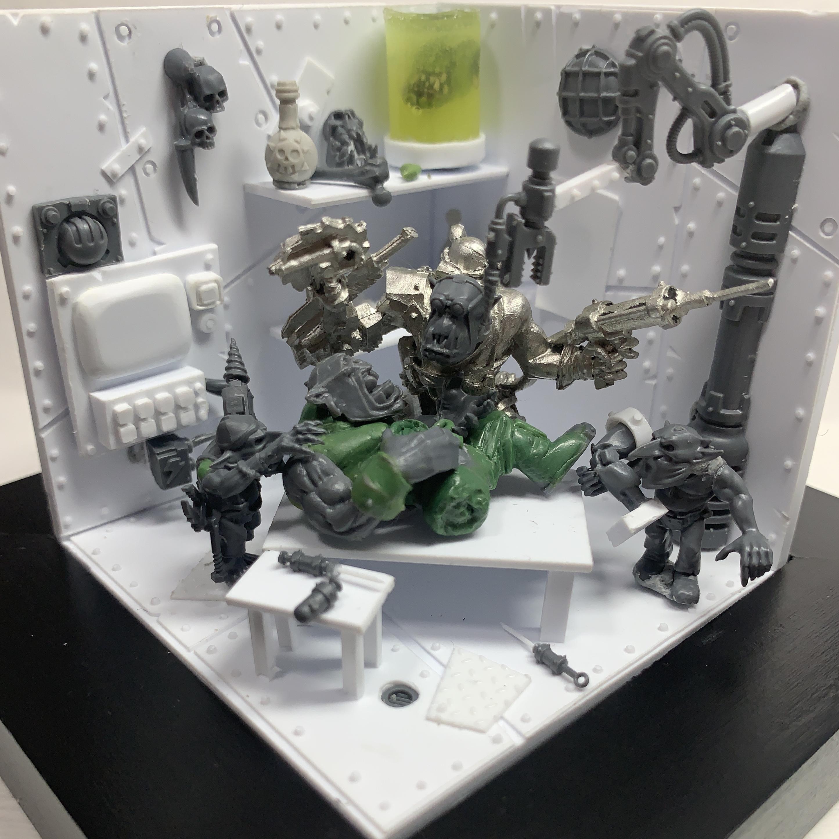 Painboy diorama | Scrolller