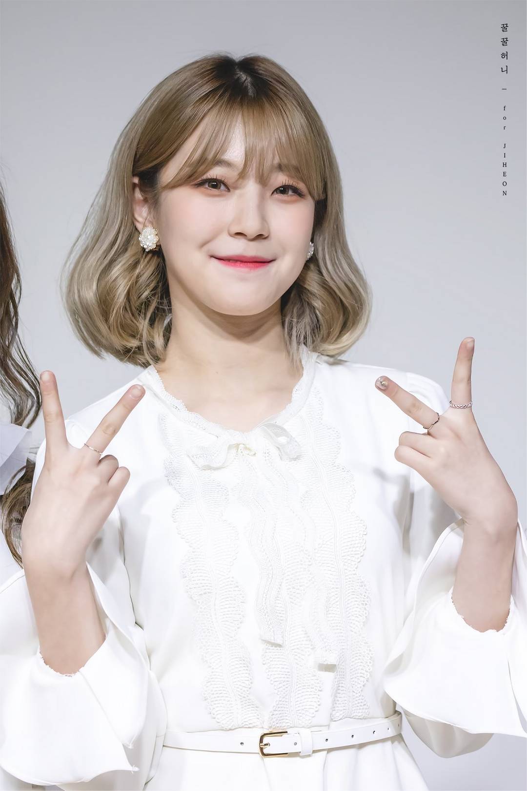 Peace Jiheon | Scrolller