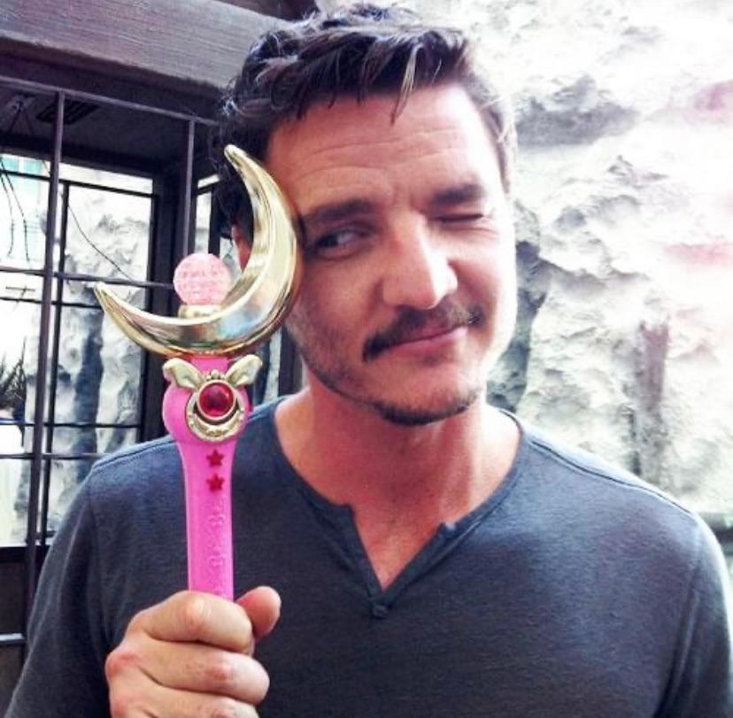 Pedro Pascal is a moonie. ️ In the name of the moon mando will punish you 🌙 | Scrolller