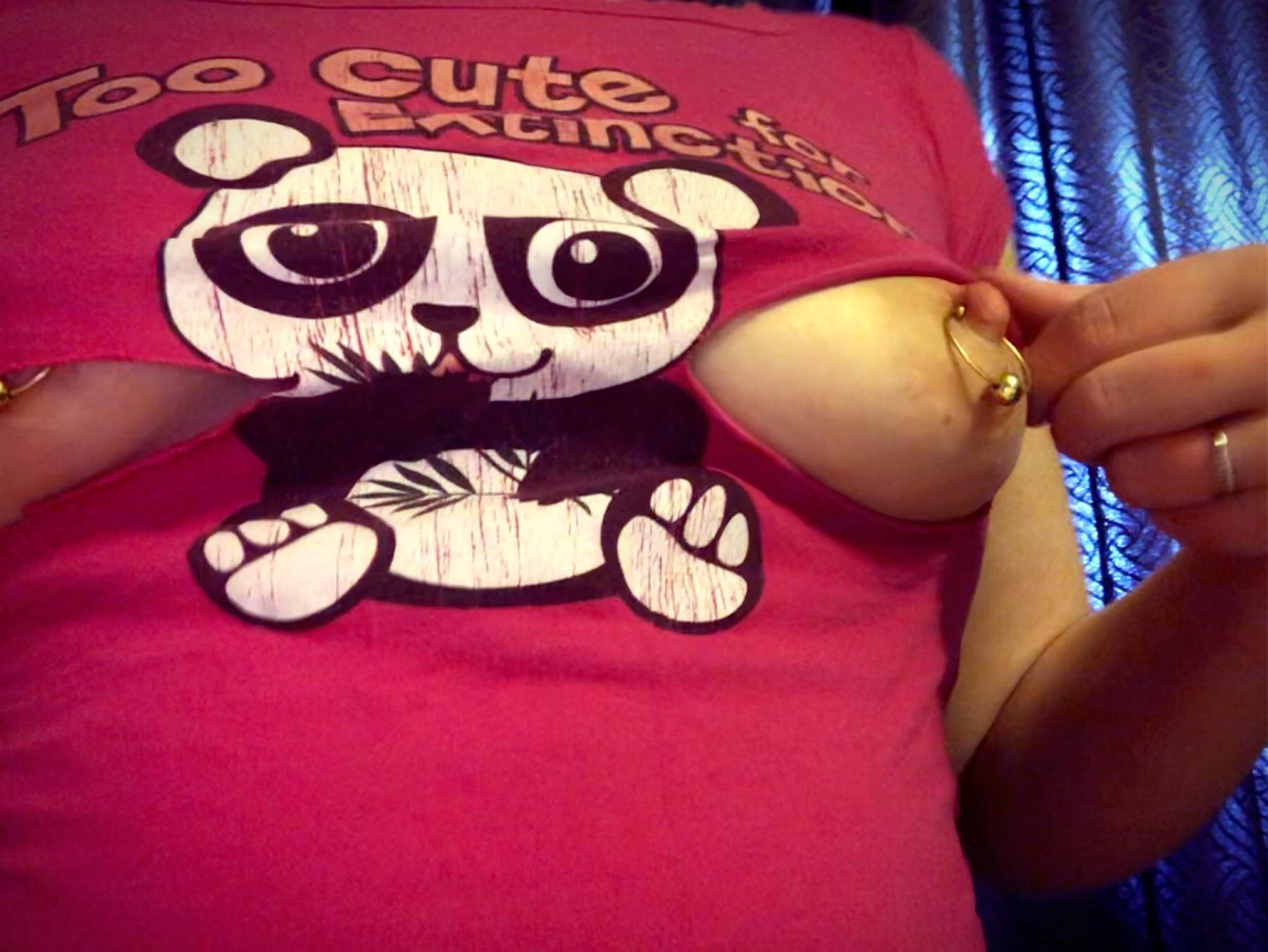 Peekaboo(f) | Scrolller