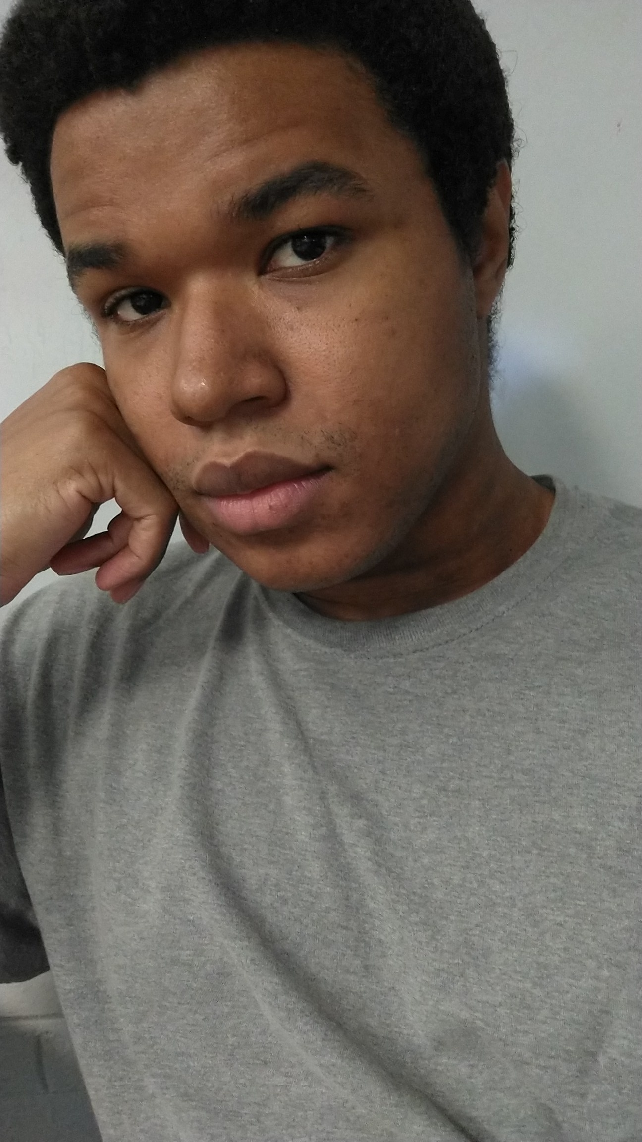 People seem to enjoy my baby face(28M) | Scrolller