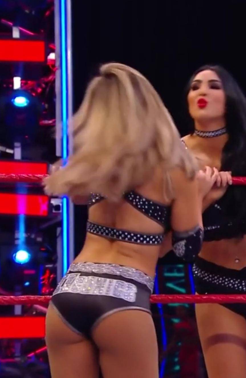 Peyton's 🍑 | Scrolller