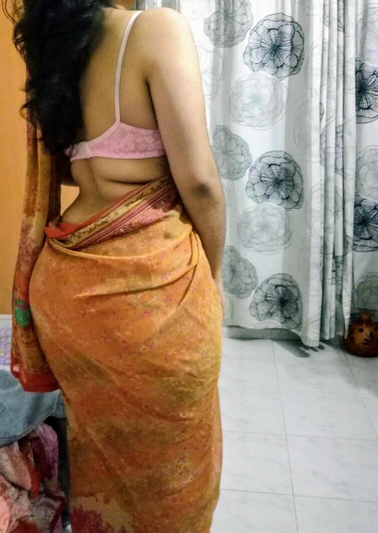 [PIC] DANGEROUS CURVES | Scrolller