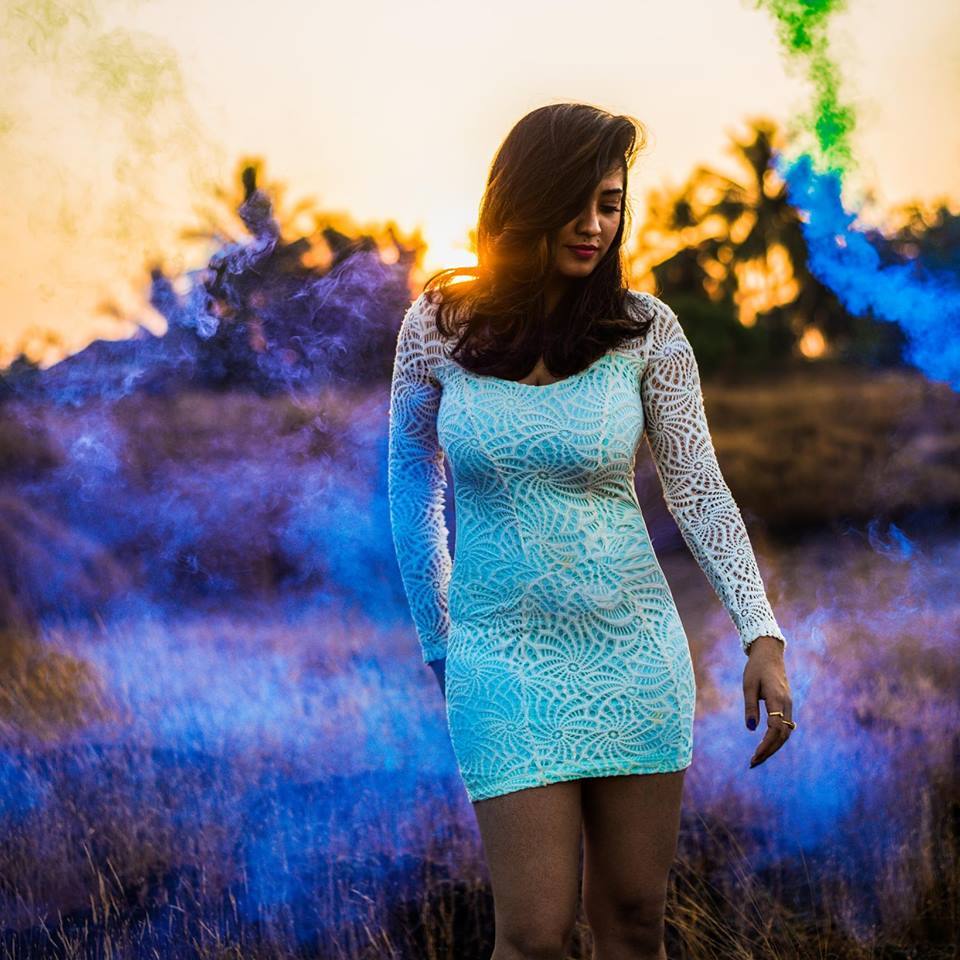 Oh the things I'd do to her... | Scrolller