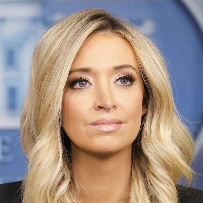 Picture busting a fat nut on that face | Scrolller