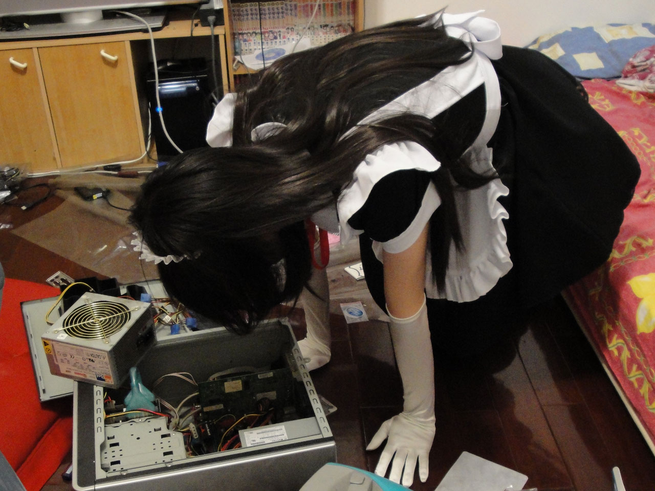 Pictured: r/196 users doing PC maintenance. | Scrolller