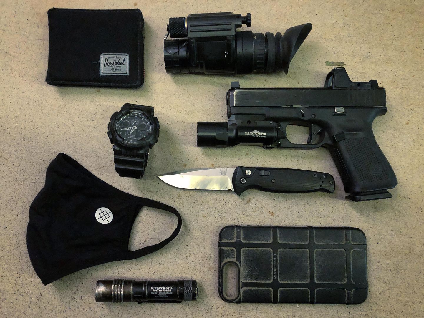 Pocket dump | Scrolller