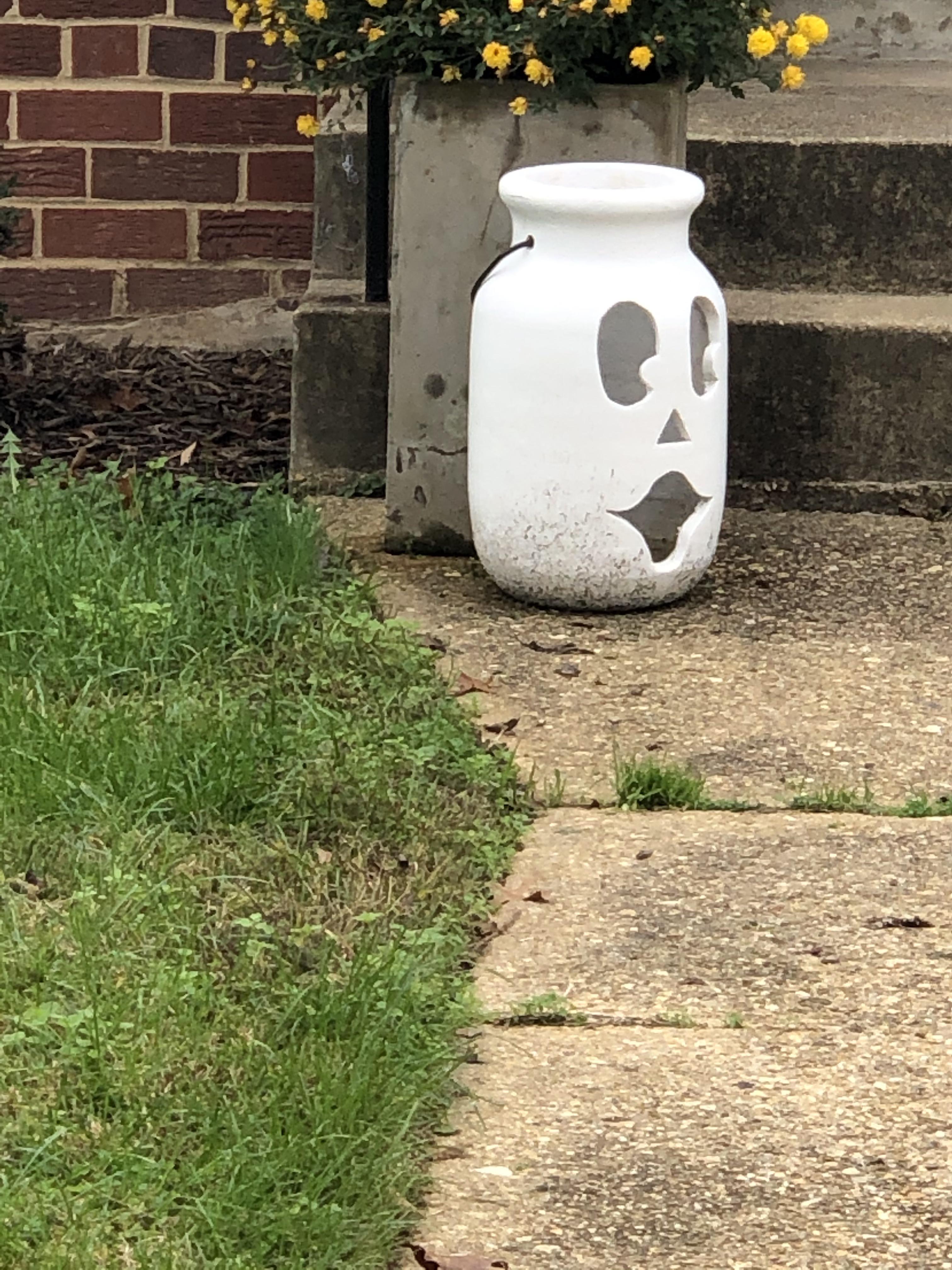 Pog vase | Scrolller