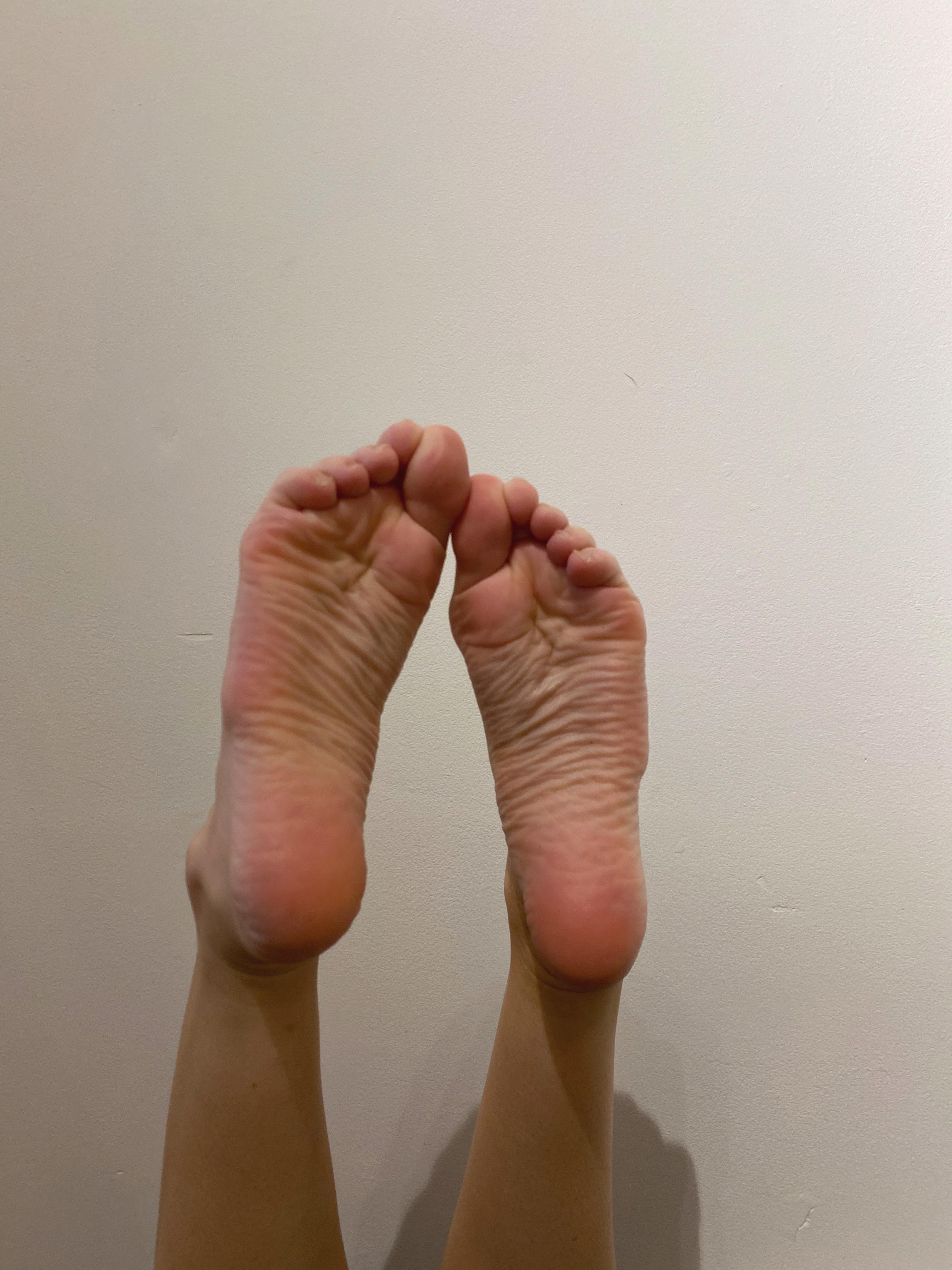 Point those toes ☺️💋 | Scrolller