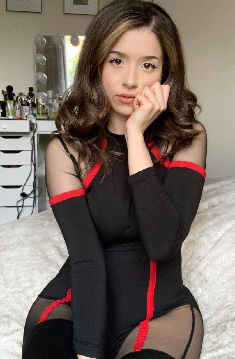 Pokimane gets me so hard | Scrolller