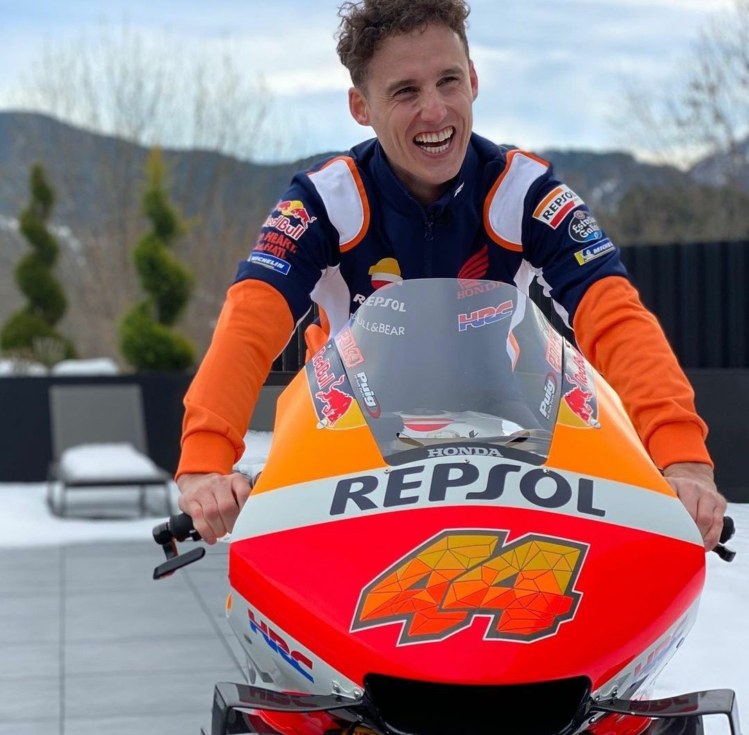 Pol Version 2021 | Scrolller