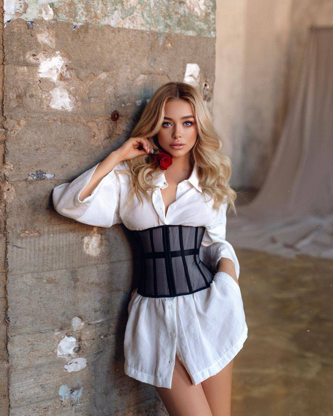 Polina Lebedeva | Scrolller