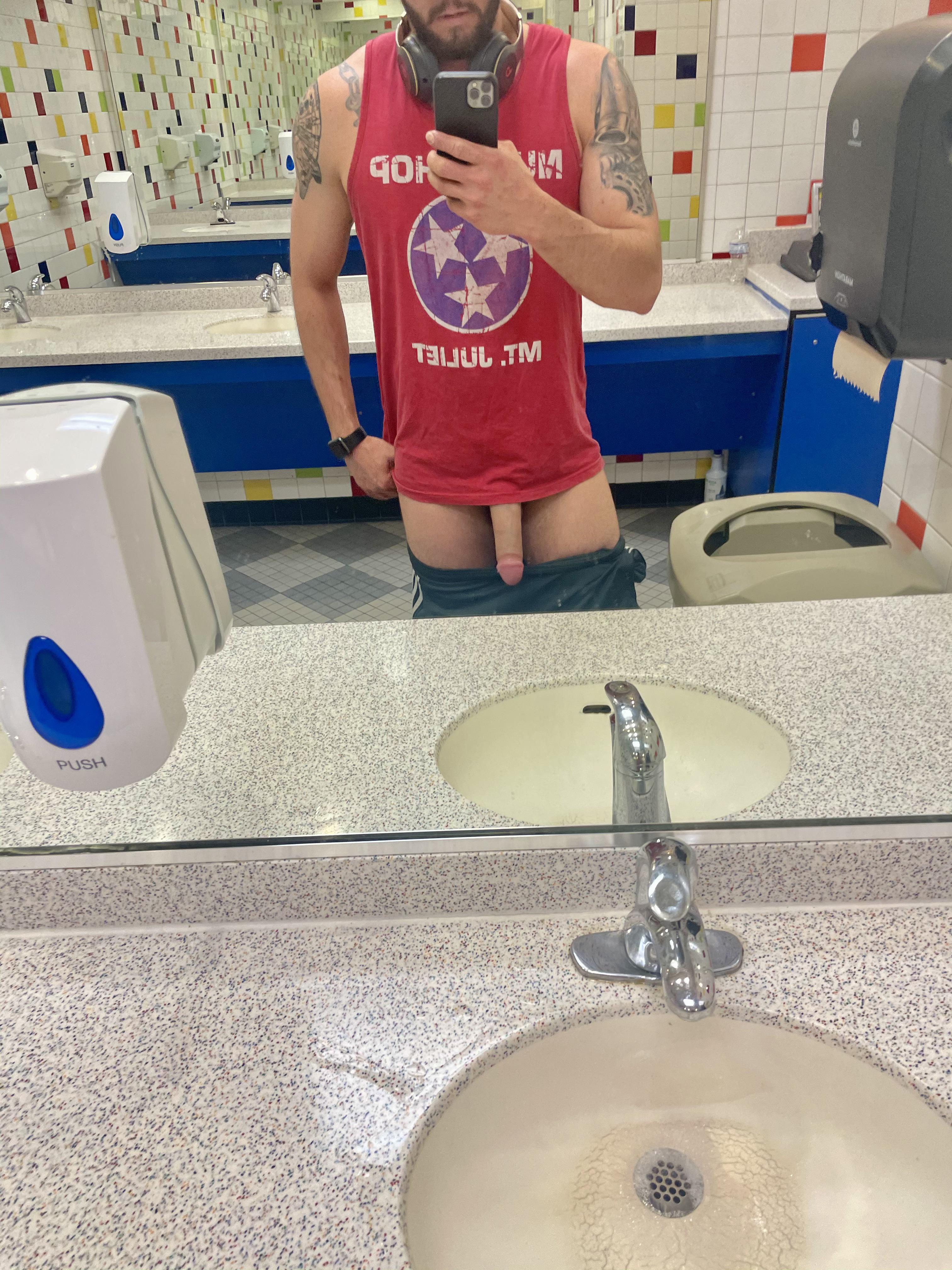 Post workout flash! | Scrolller