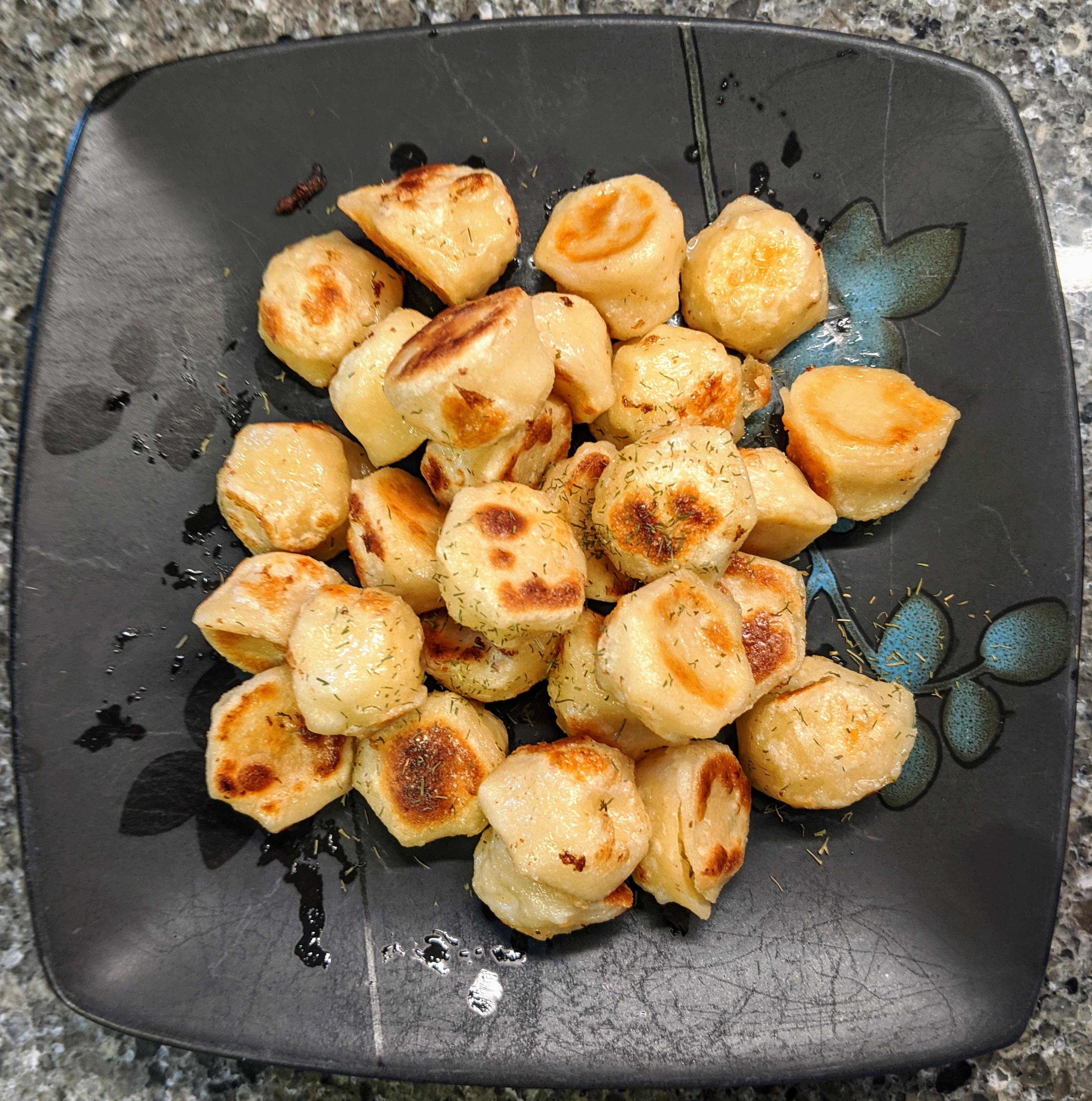 Potato pelmini, cooked like potstickers | Scrolller