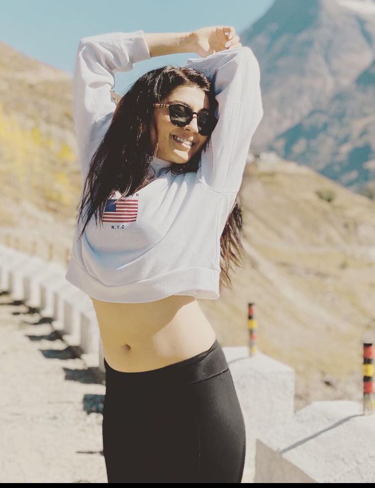 Pranitha Subhash | Scrolller