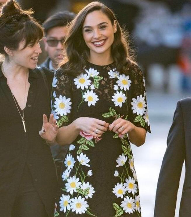 Pretty flowers! | Scrolller