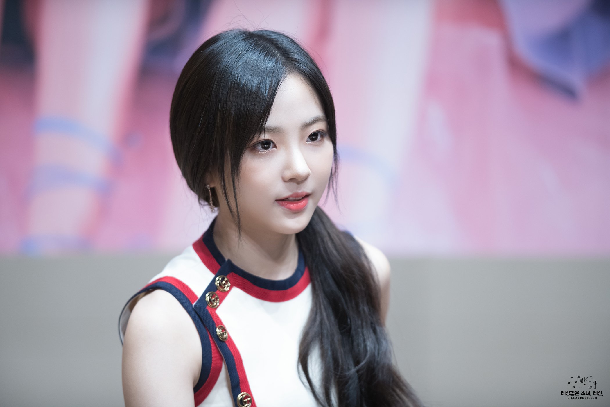 Pretty Hyeseong | Scrolller