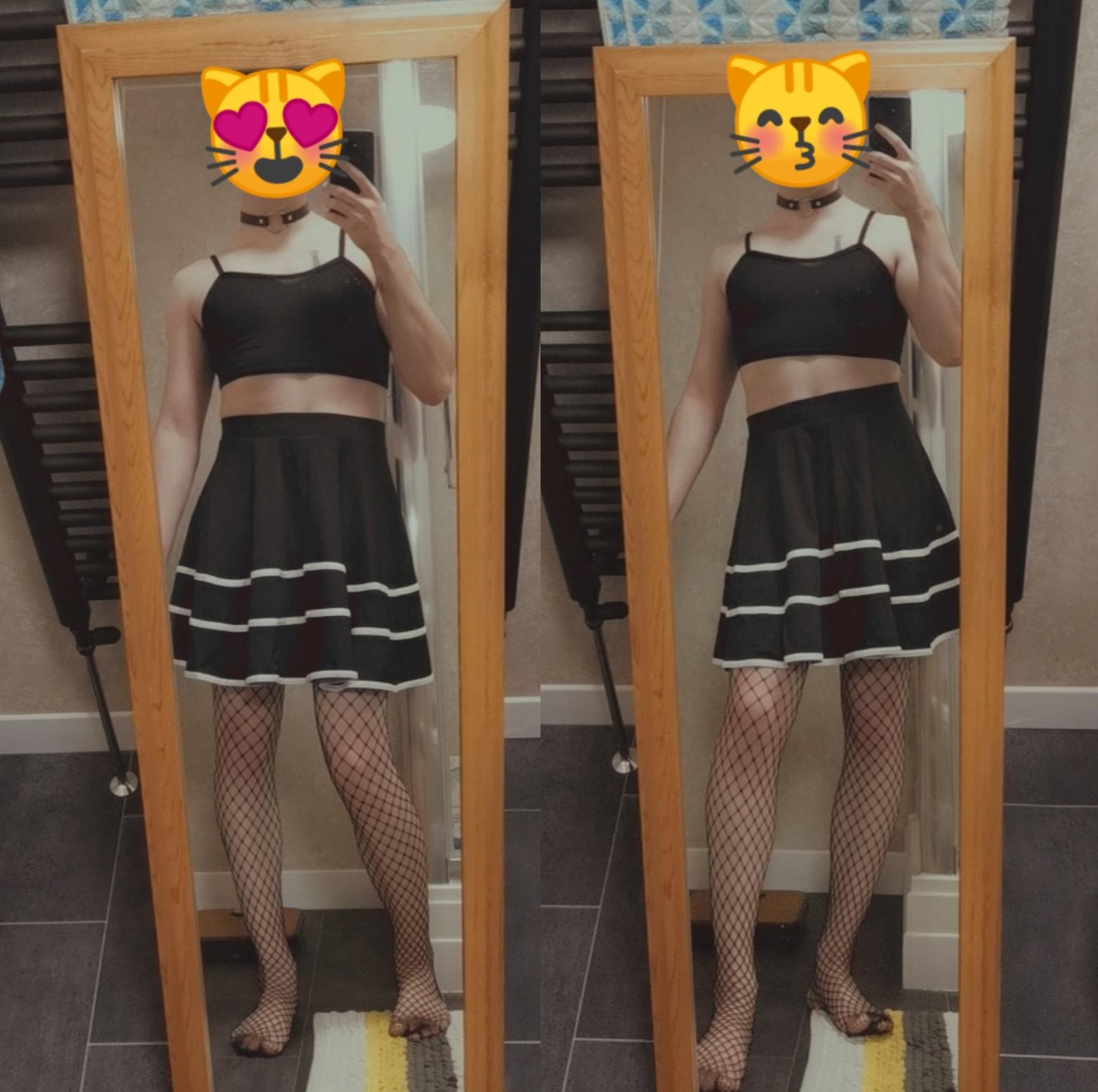 Proto e-girl hours | Scrolller