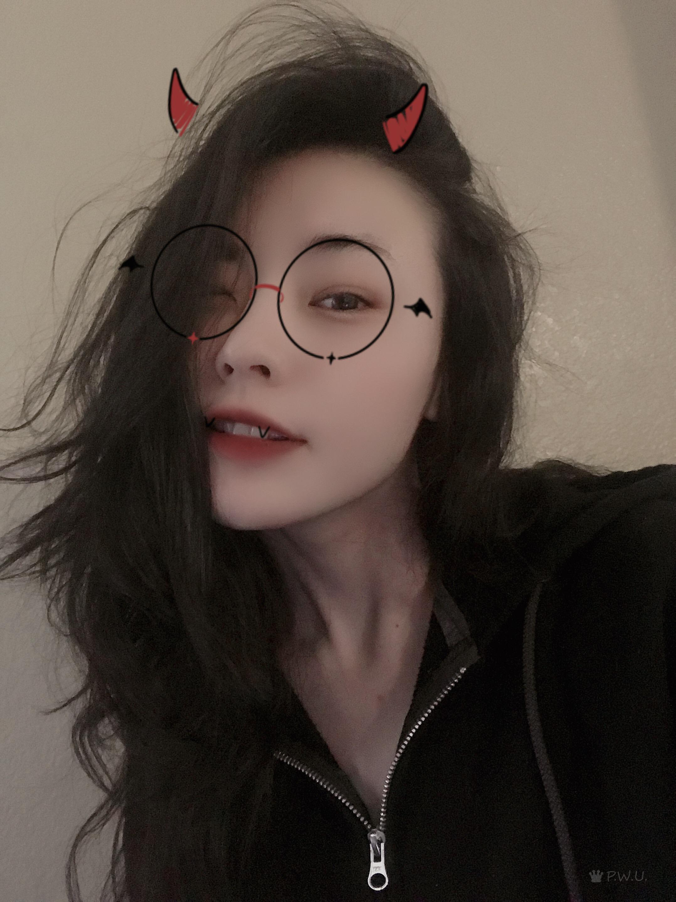 ψ(`∇´)ψ Pure Evil 😈 | Scrolller