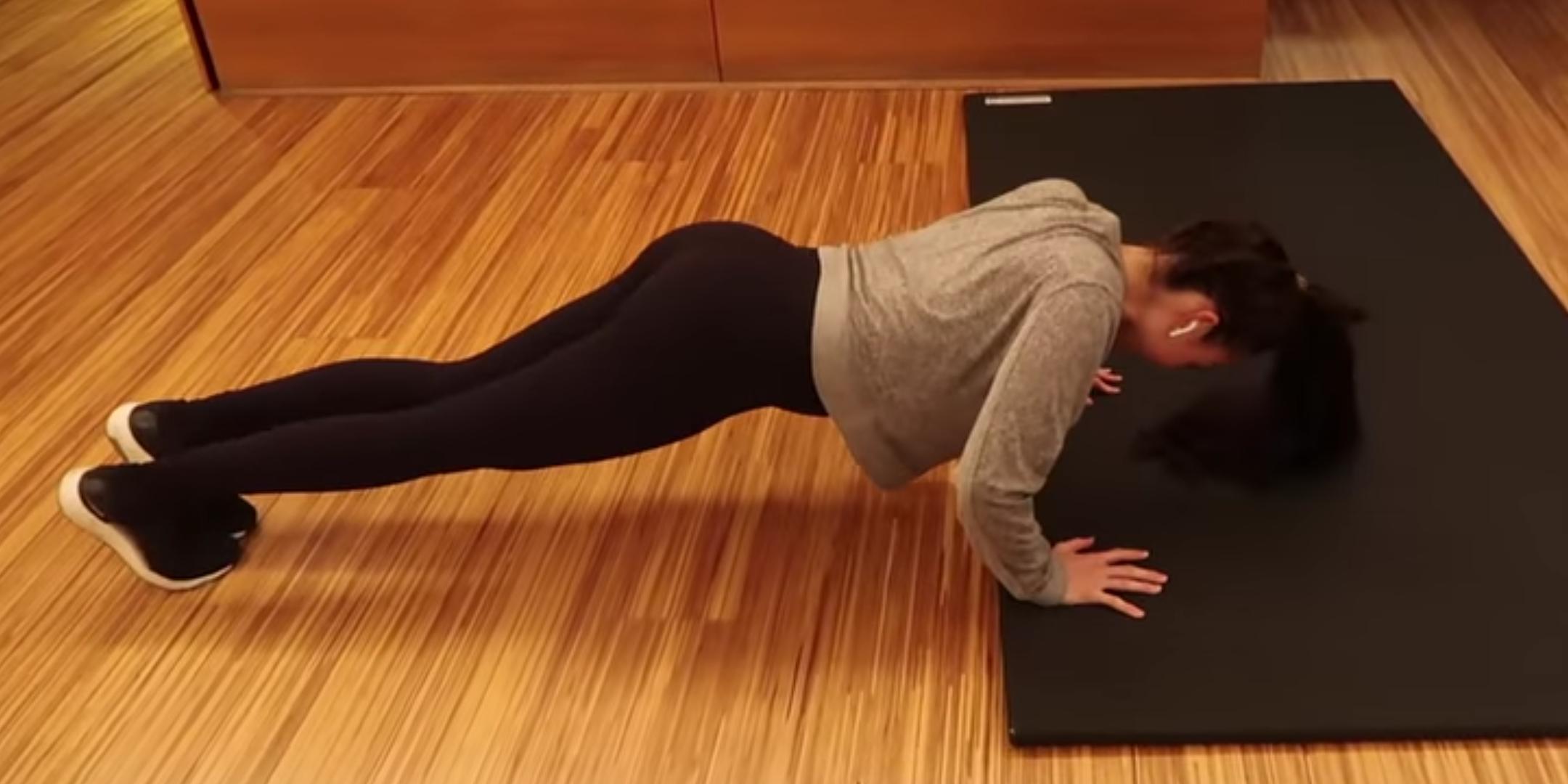 Push ups | Scrolller