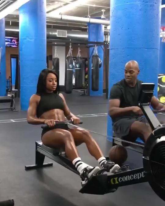 Qimmah Russo on the rowing machine [gif] | Scrolller