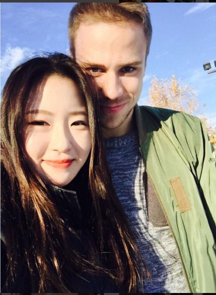 QT Couple | Scrolller