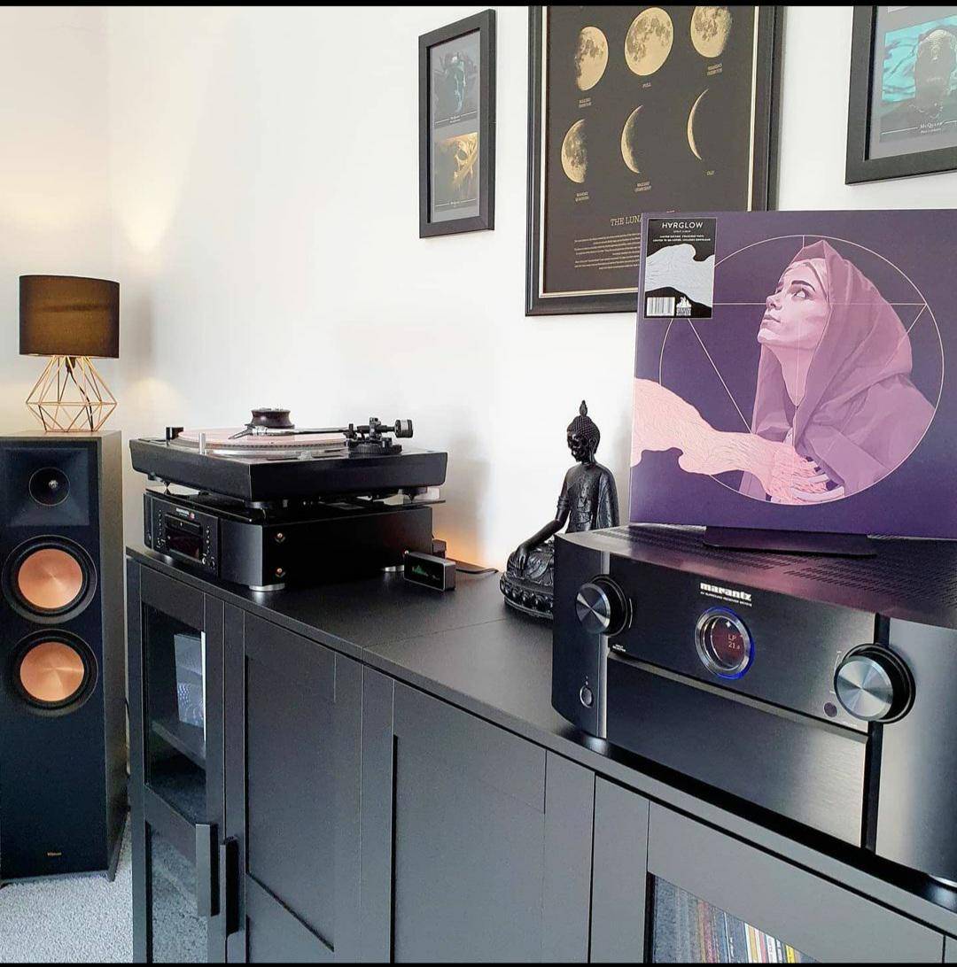 Quick shot of my rig. Marantz and Klipsch. | Scrolller