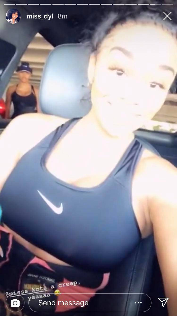 Quick Titty | Scrolller