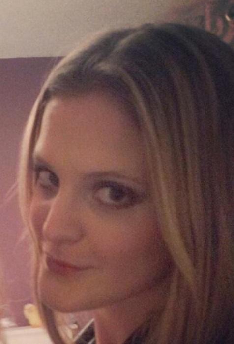 [R] Can someone tribute this friend of mine send pics to johhnny1234 on kik | Scrolller