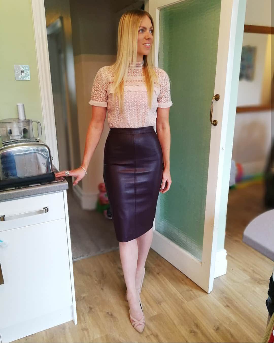 Rachel White | Scrolller