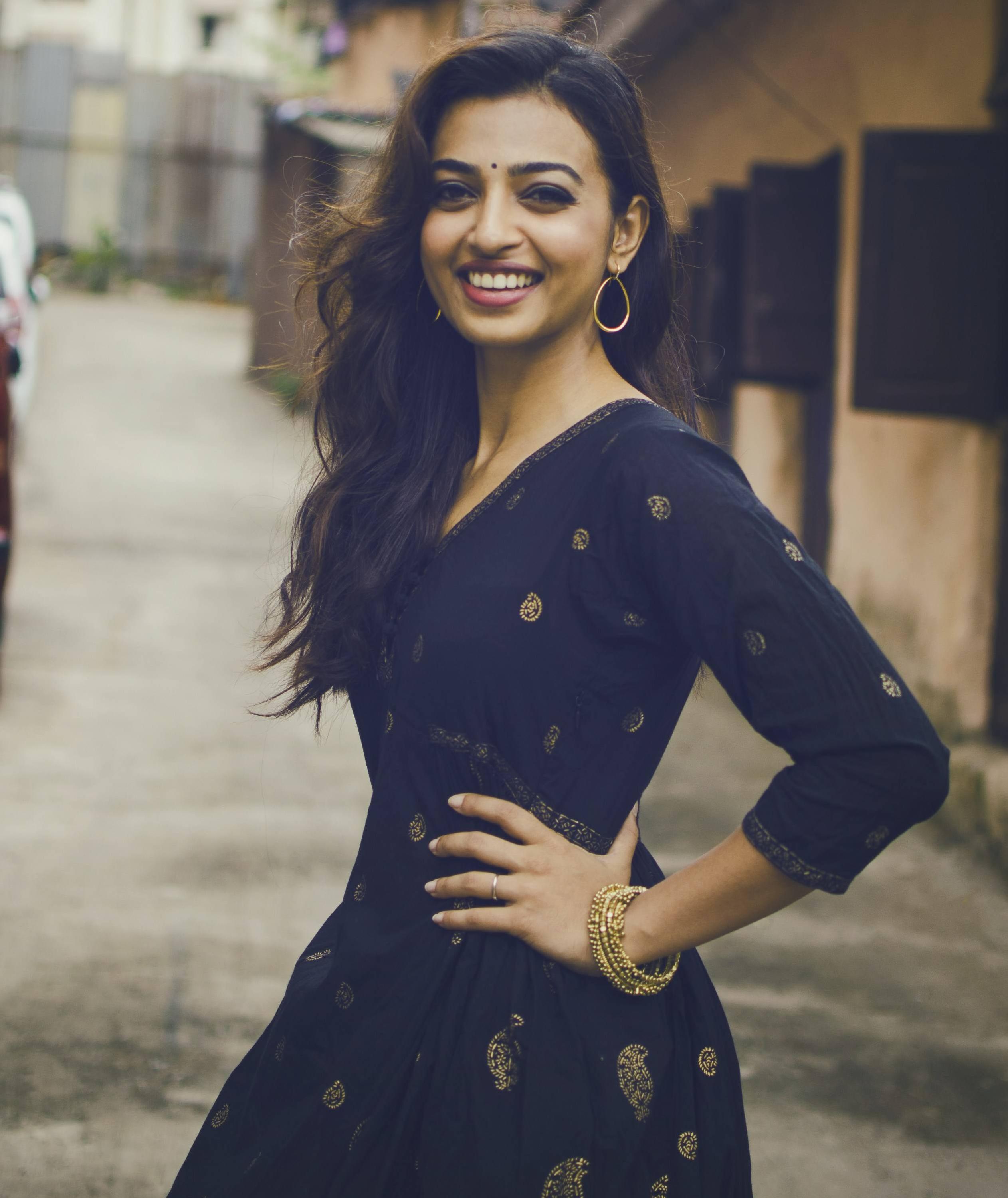 Radhika Apte | Scrolller