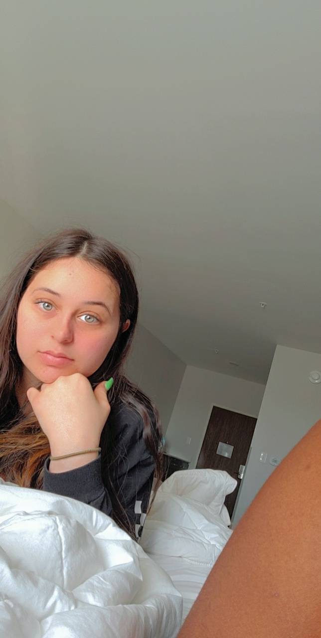 Random pic of me :) | Scrolller