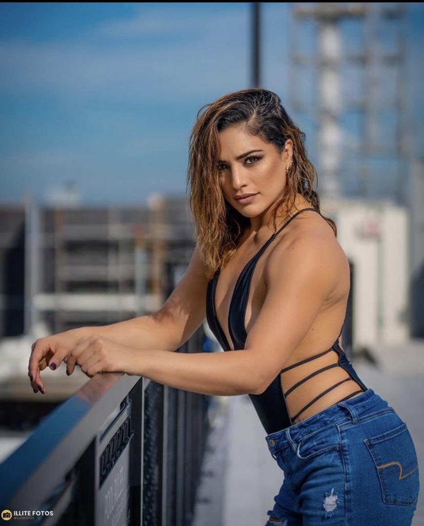 Raquel Gonzalez | Scrolller