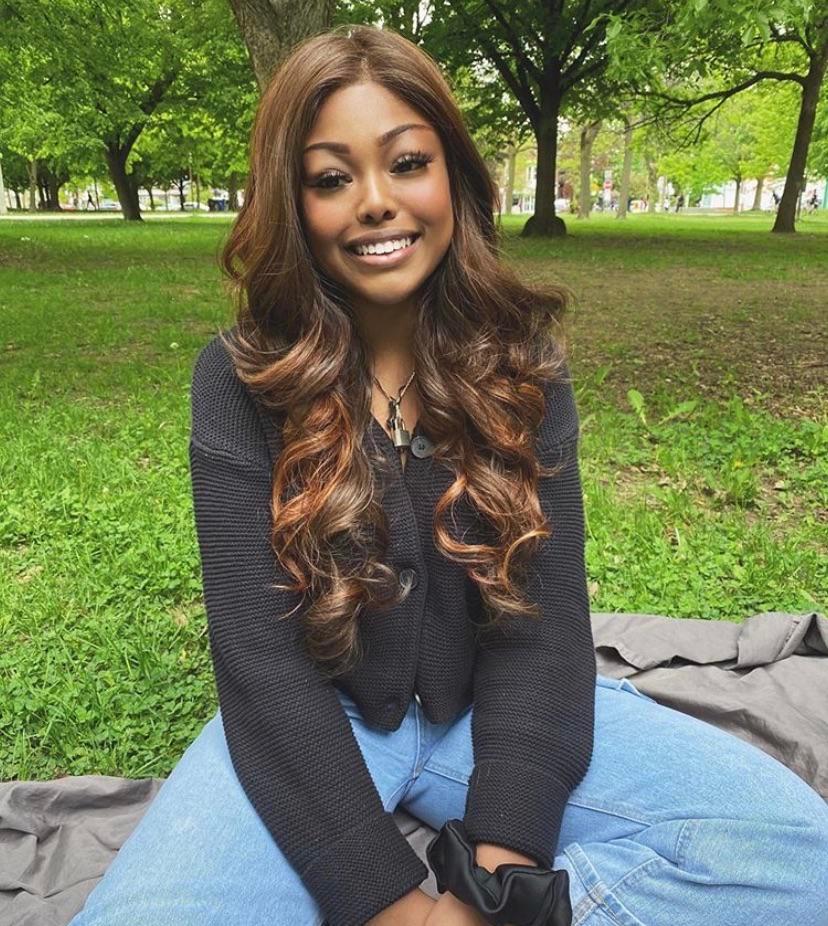 rare picc of me smiling 😊 | Scrolller