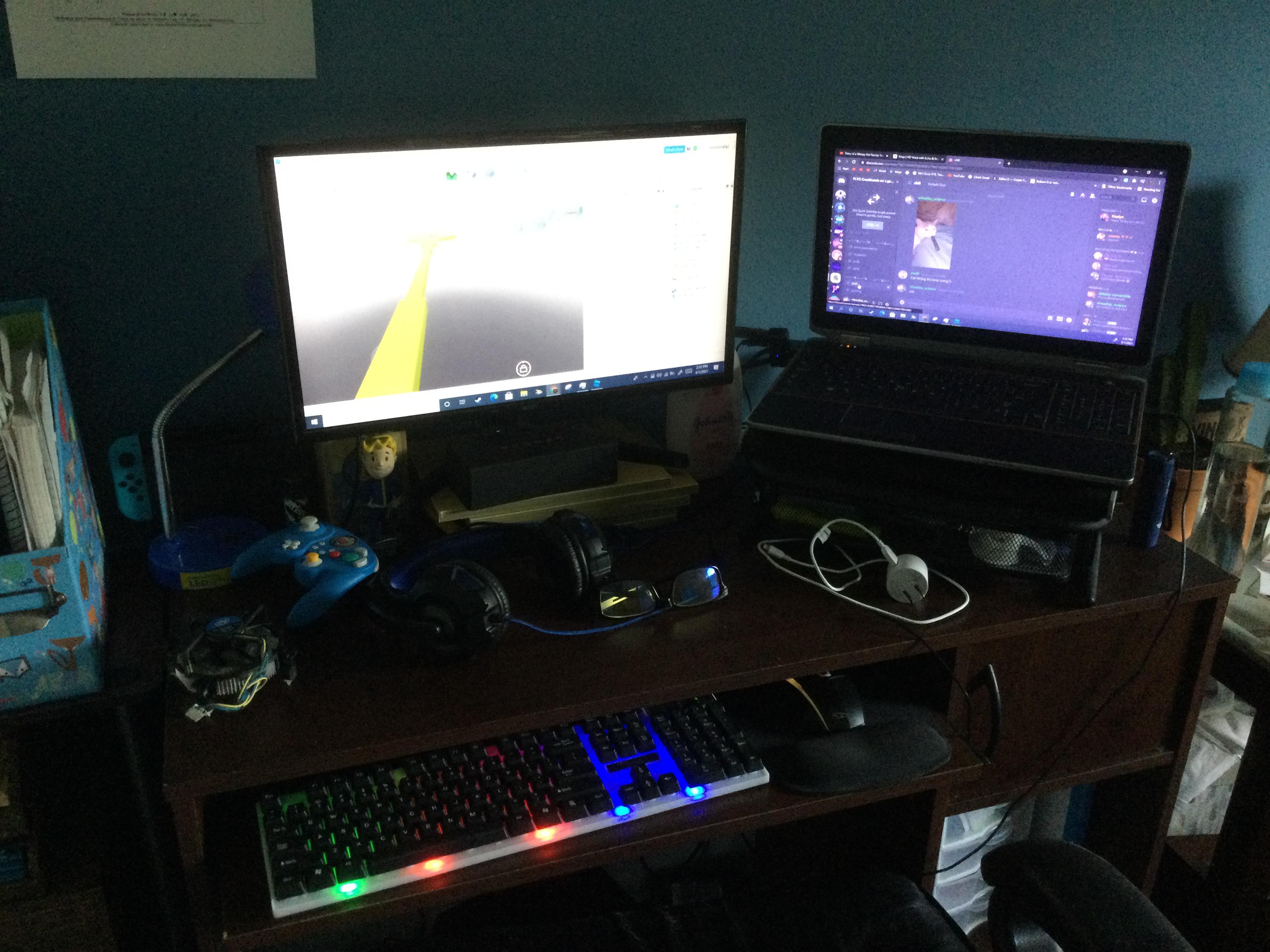 Rate my gaming setup | Scrolller